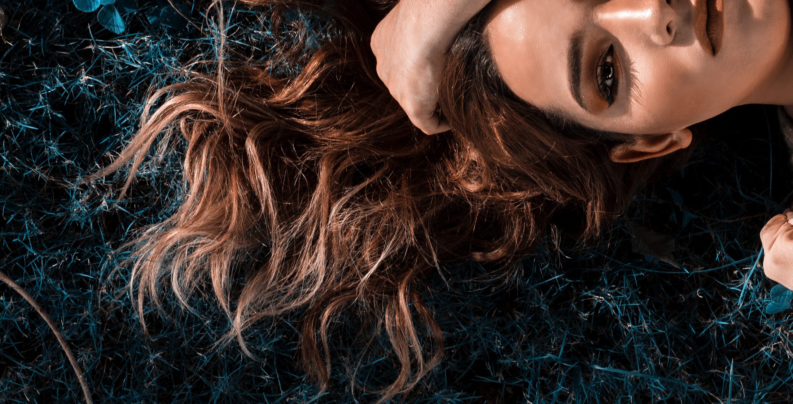 Carolines - CAROLINES